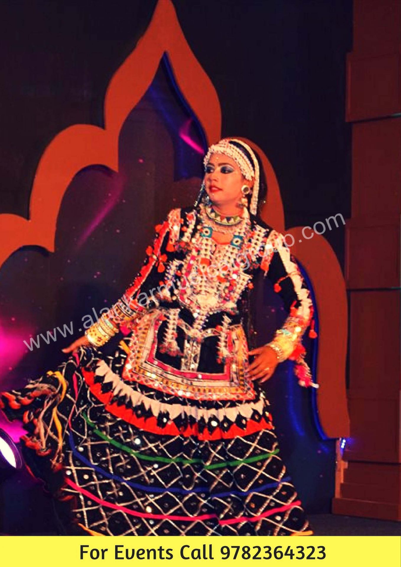 Rajasthani Folk Dancer, Kalbelia Dance From Rajasthan | Padharo ...